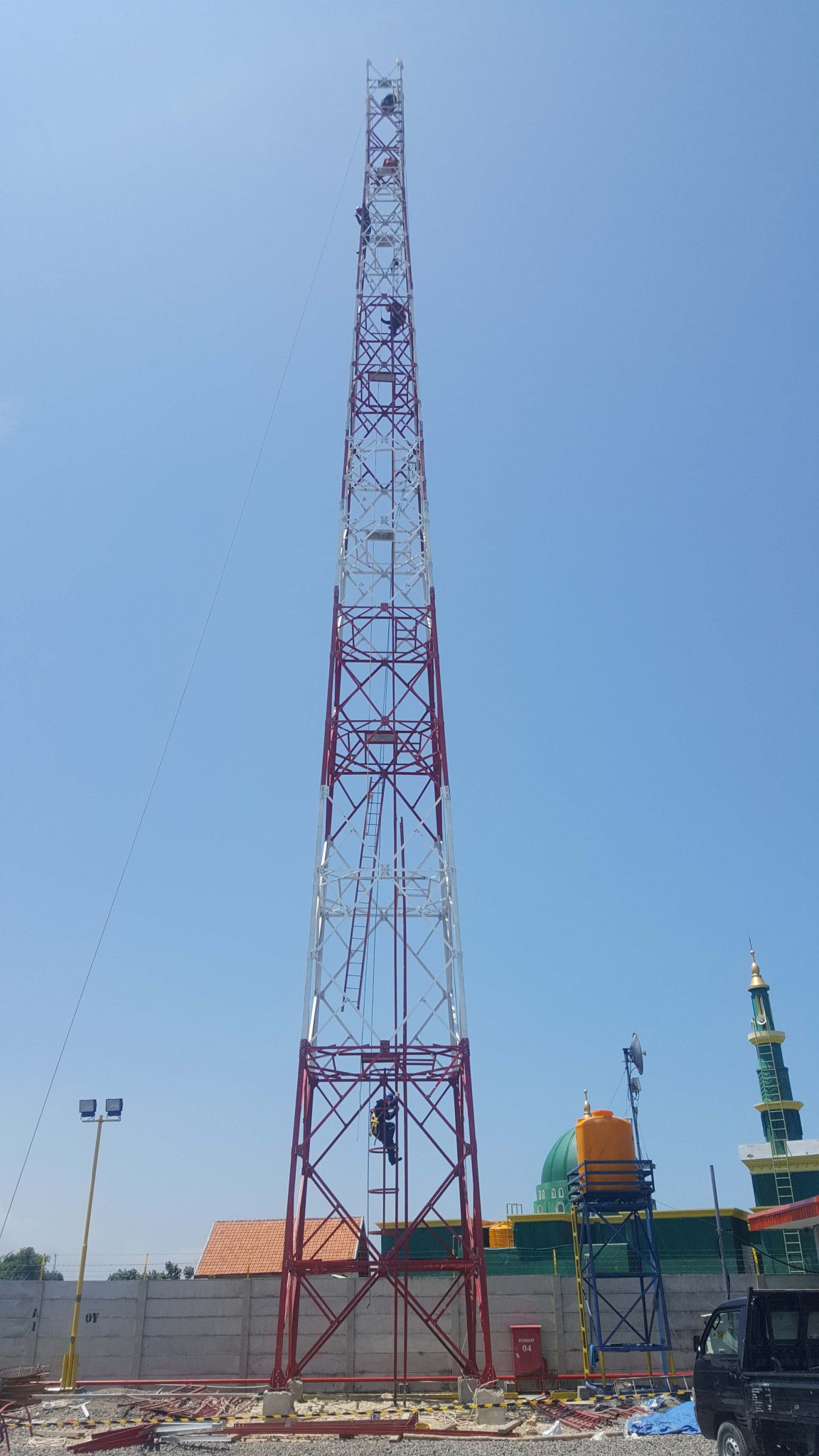 SST 4 LEGS TOWER